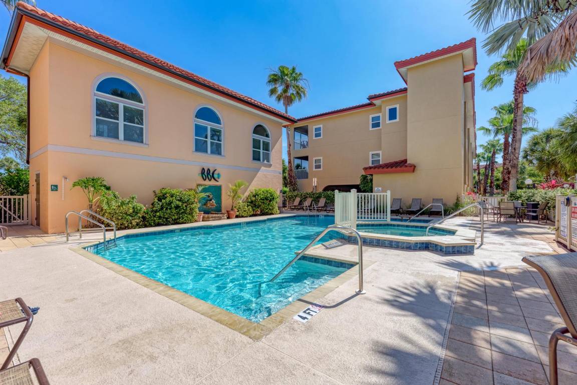 House ∙ 3 Bedrooms ∙ 6 Guests - Bradenton Beach, FL
