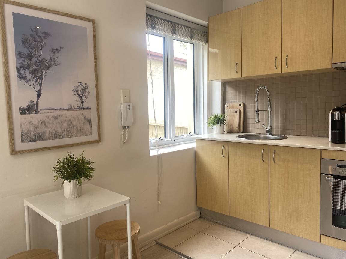 44 M² Huoneisto ∙ 2 Makuuhuonetta ∙ 4 Vierasta - Manly