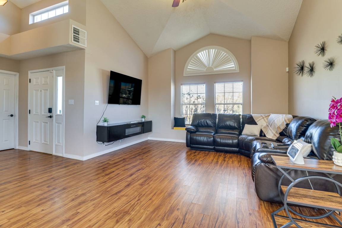 166 M² House ∙ 3 Bedrooms ∙ 8 Guests - Rio Rancho, NM