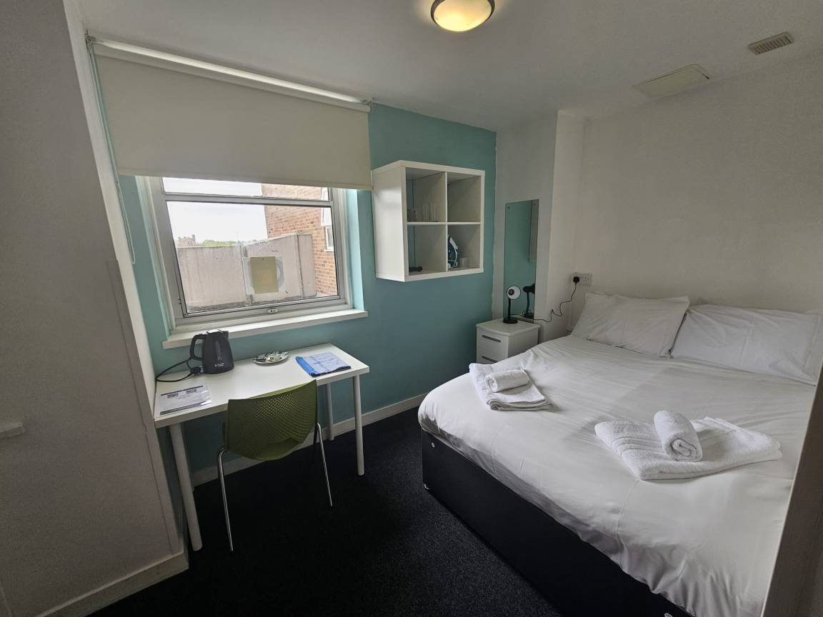 55 M² Apartment ∙ 2 Bedrooms ∙ 4 Guests - Nuneaton