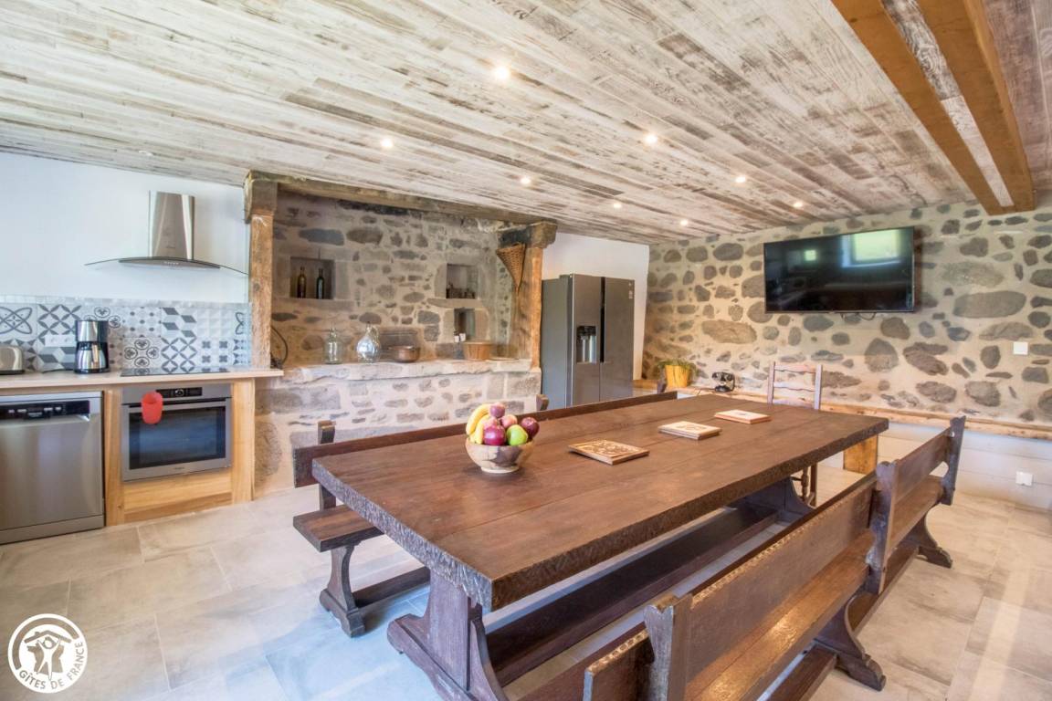 140 M² Gîte ∙ 4 Chambres ∙ 10 Personnes - La Bourboule