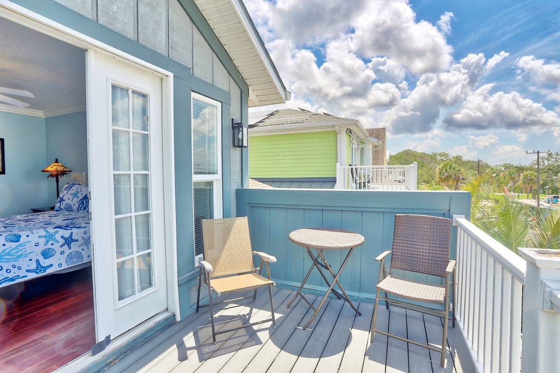 185 M² House ∙ 4 Bedrooms ∙ 8 Guests - St. Pete Beach, FL
