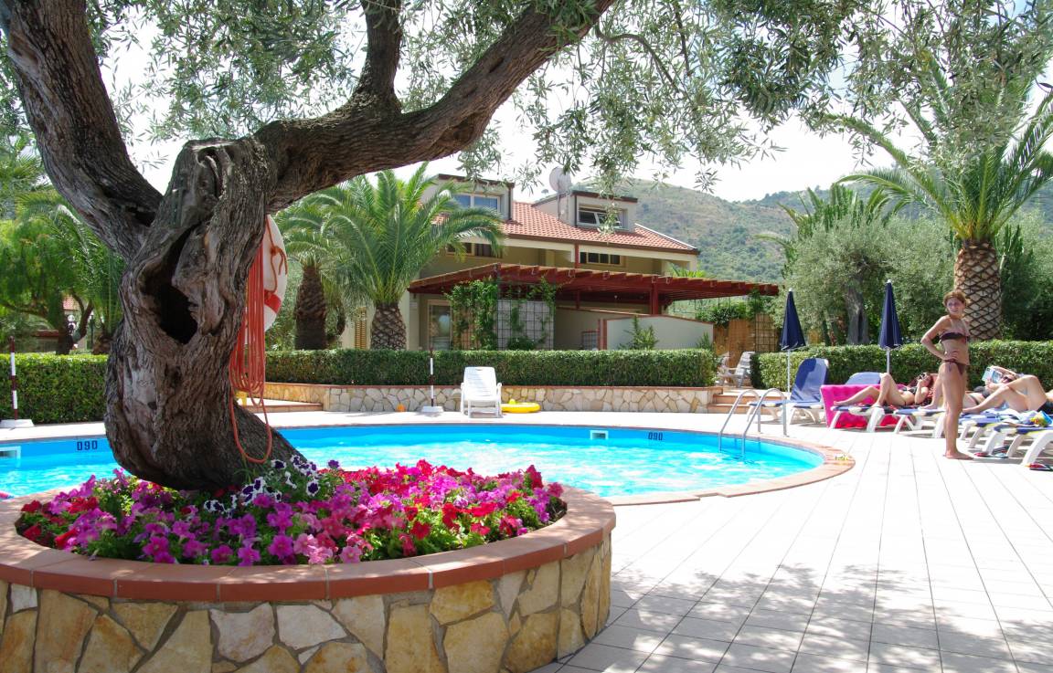 75 M² Appartement ∙ 2 Chambres ∙ 2 Personnes - Cefalù