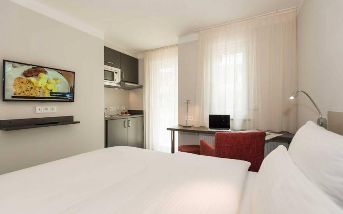 18 M² Ferienwohnung ∙ 1 Gast - München