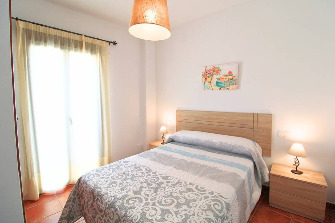 70 M² Apartamento ∙ 2 Habitaciones ∙ 5 Huéspedes - Aracena
