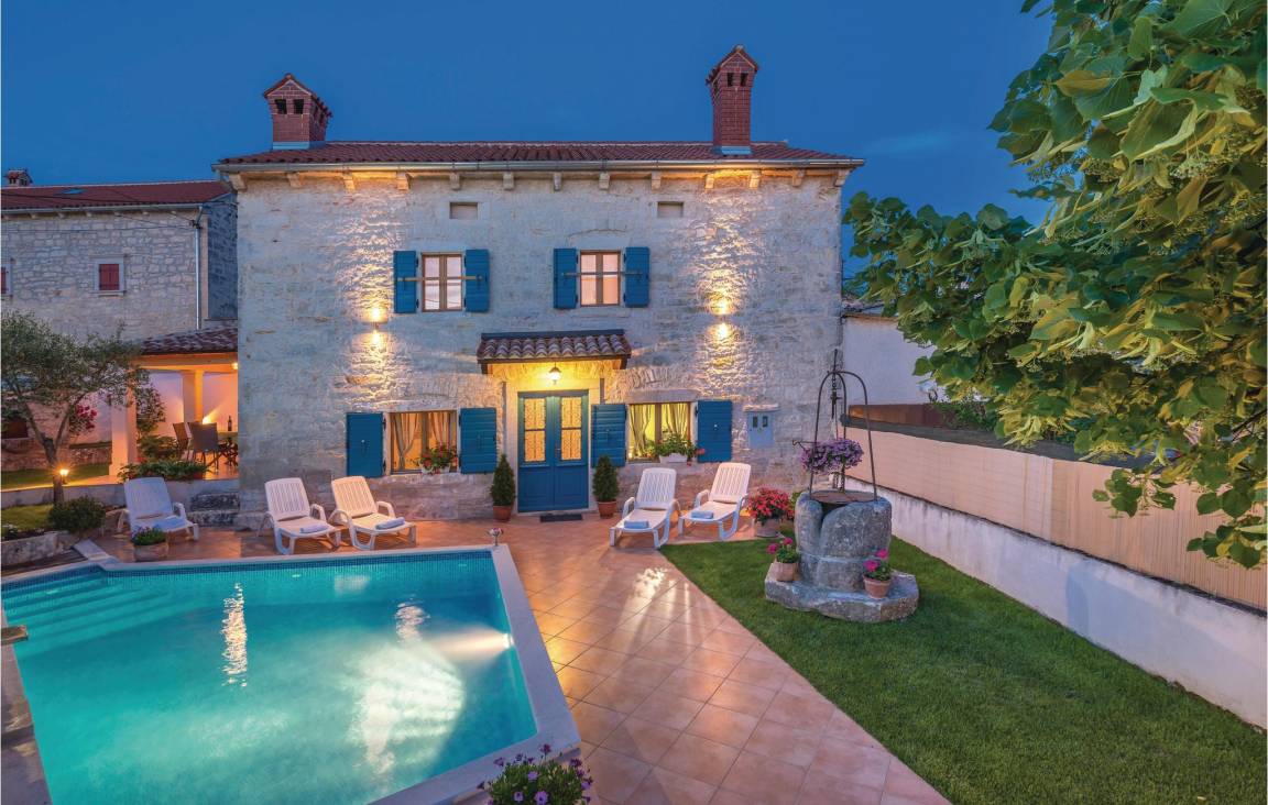 92 M² Maison De Vacances ∙ 3 Chambres ∙ 6 Personnes - Vodnjan