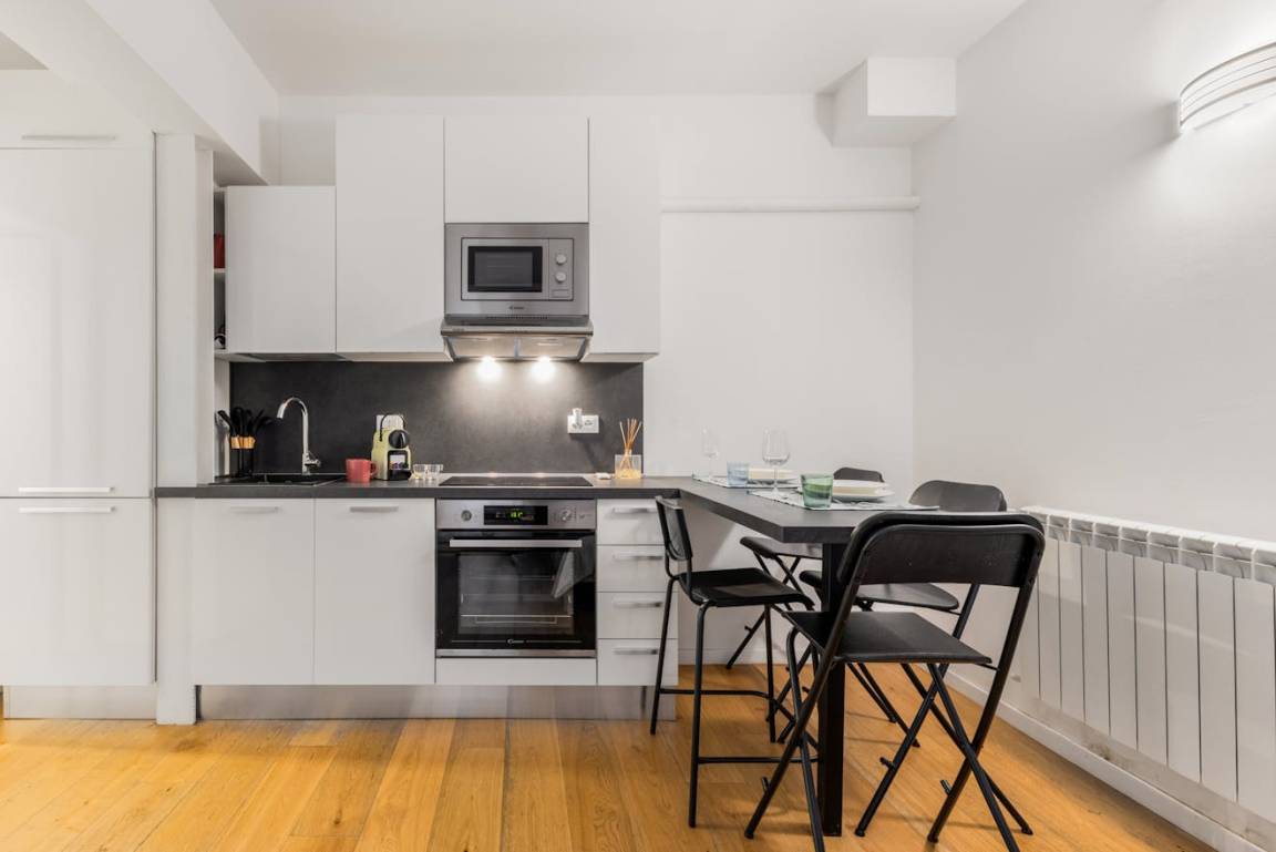 35 M² Appartement ∙ 1 Chambre ∙ 4 Personnes - Aéroport de Milan Linate (LIN)