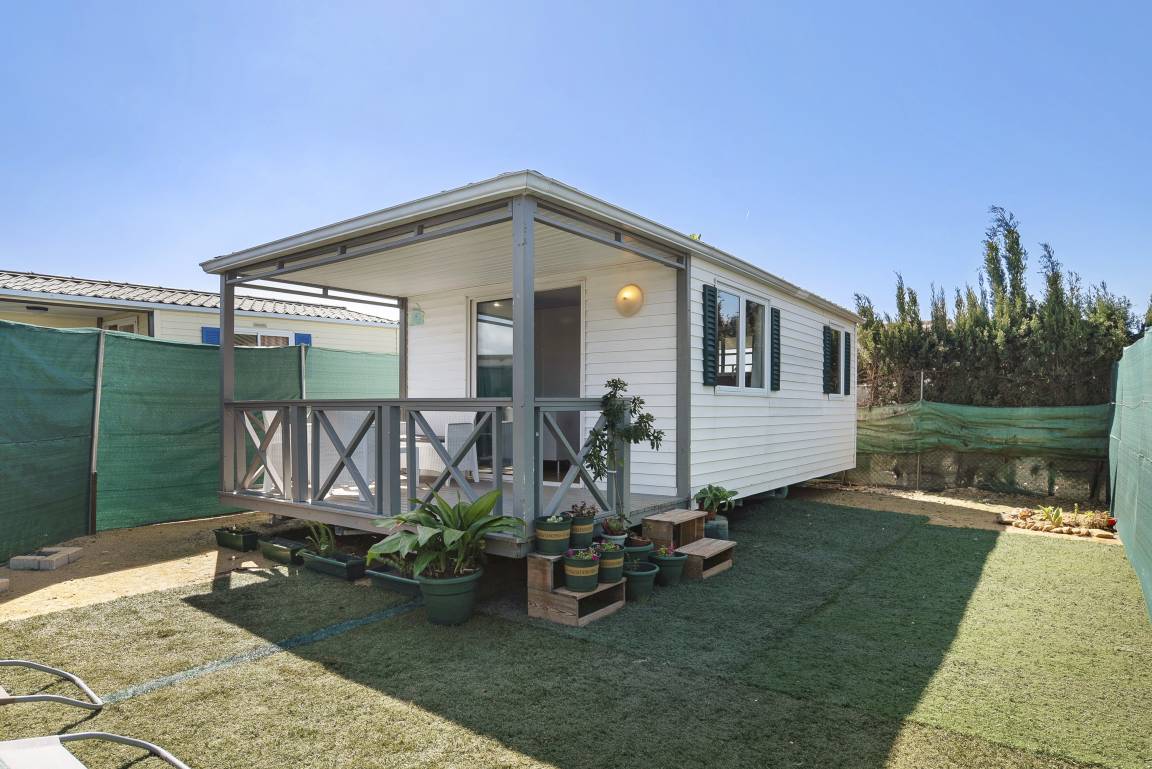 32 M² Caravan ∙ 2 Bedrooms ∙ 4 Guests - El Palmar de Vejer
