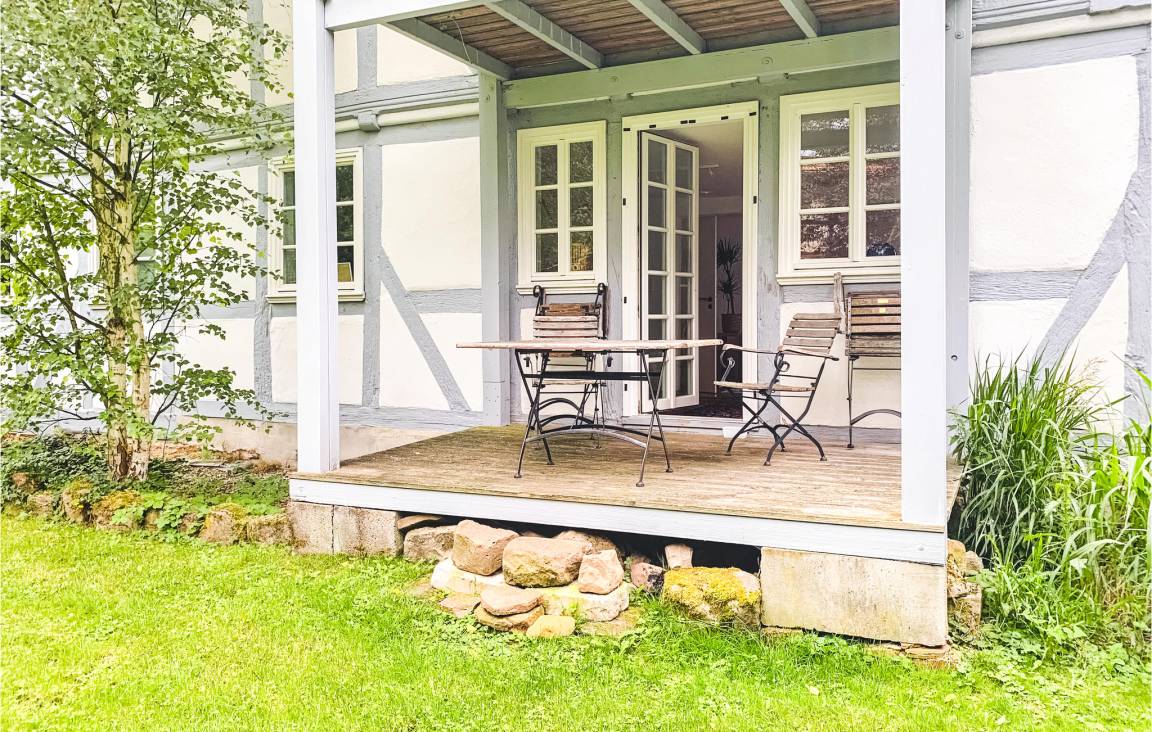 70 M² Ferienwohnung ∙ 1 Schlafzimmer ∙ 4 Gäste - Hessisch Lichtenau
