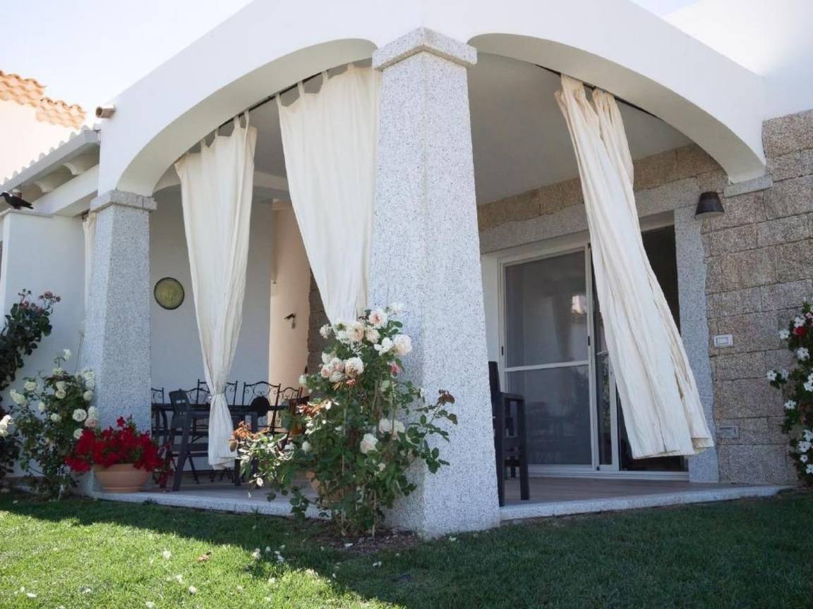 70 M² House ∙ 2 Bedrooms ∙ 2 Guests - Budoni