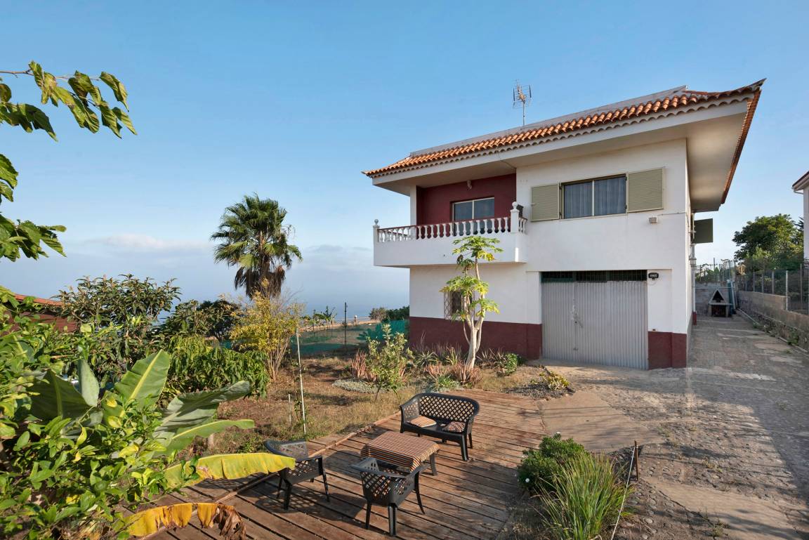 100 M² Casa De Campo ∙ 2 Habitaciones ∙ 4 Huéspedes - Canarias