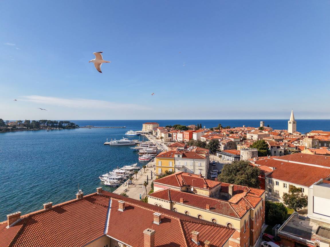 60 M² Apartment ∙ 2 Bedrooms ∙ 4 Guests - Poreč