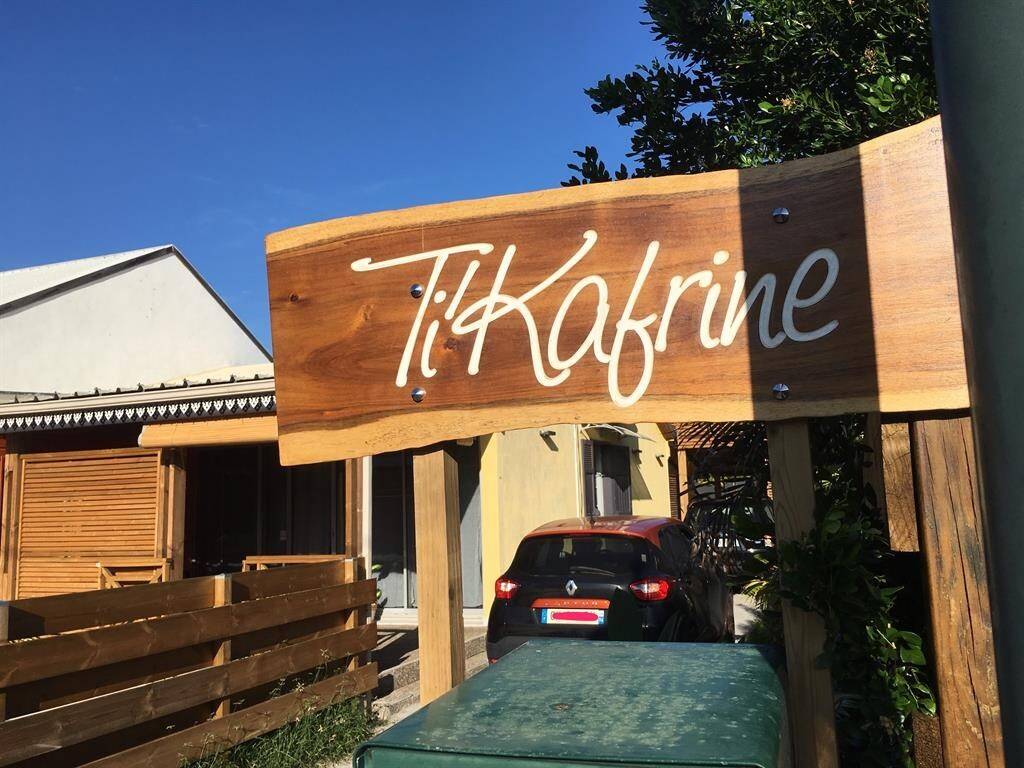 87 M² Maison De Vacances ∙ 3 Chambres ∙ 8 Personnes - La Réunion