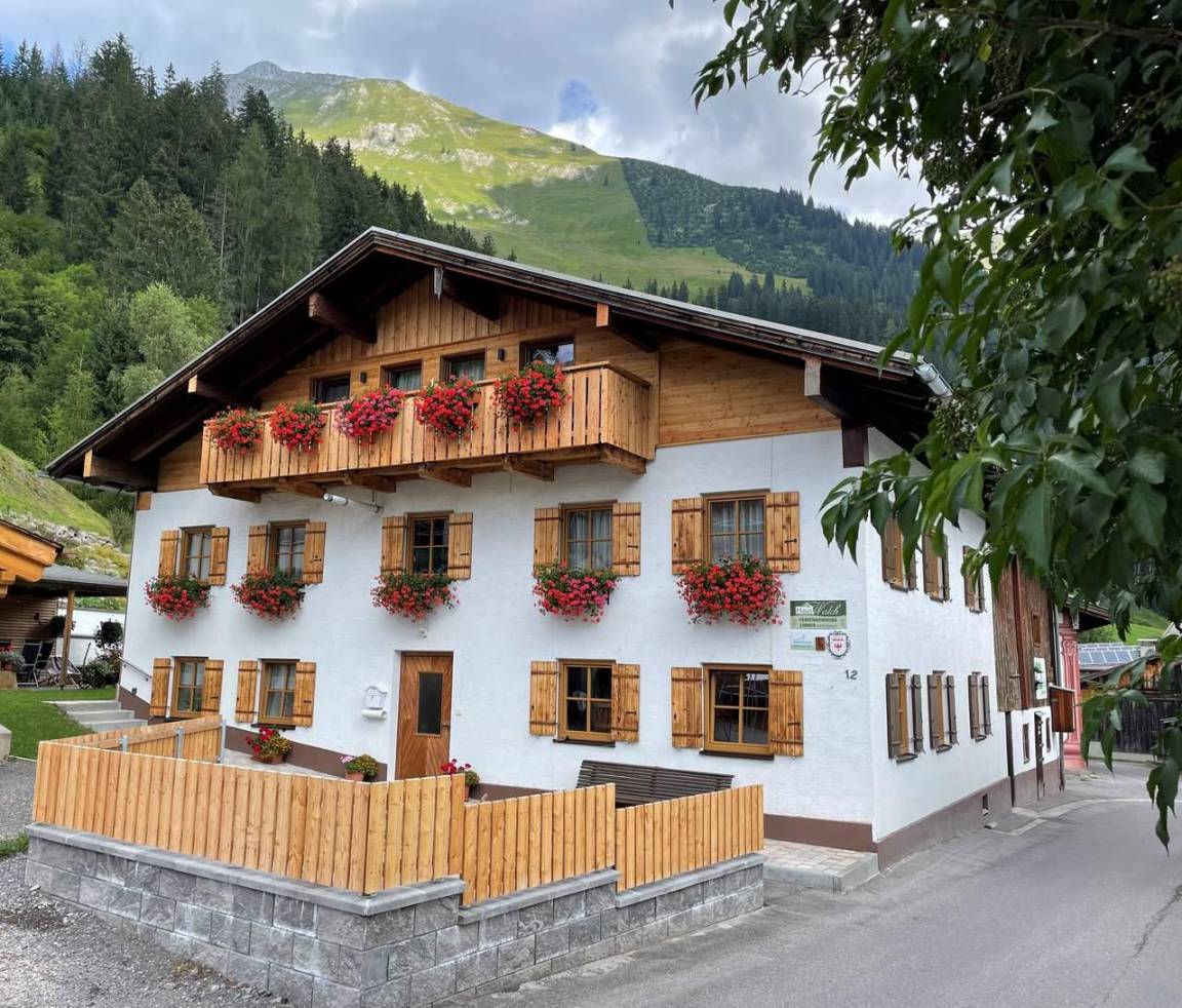 25 M² Hotel ∙ 1 Bedroom ∙ 4 Guests - Elbigenalp