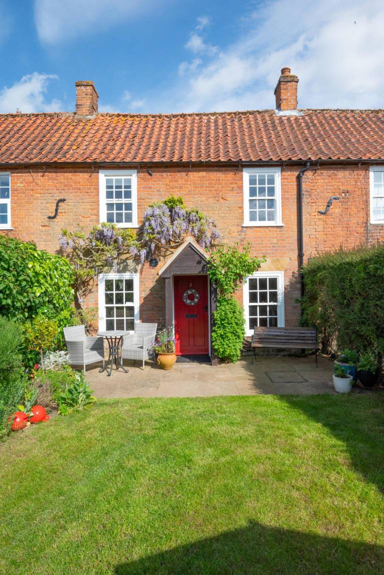 Cottage ∙ 2 Bedrooms ∙ 4 Guests - Brancaster