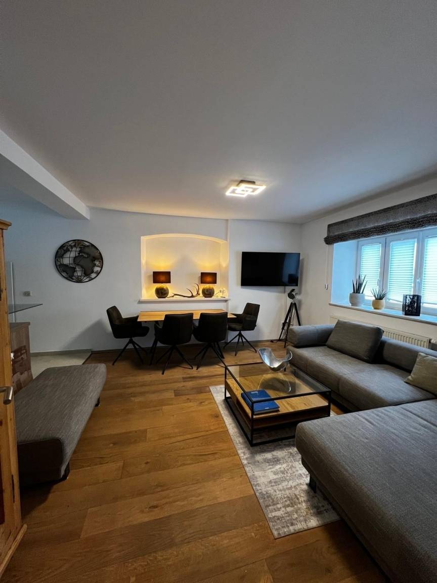 76 M² Ferienwohnung ∙ 2 Schlafzimmer ∙ 6 Gäste - Brannenburg