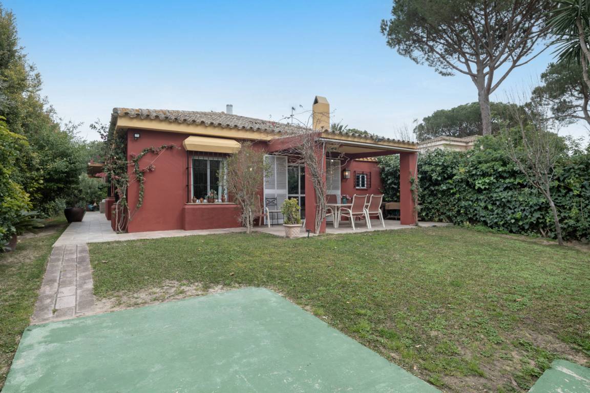 160 M² Casa Rural ∙ 5 Habitaciones ∙ 10 Huéspedes - Cádiz