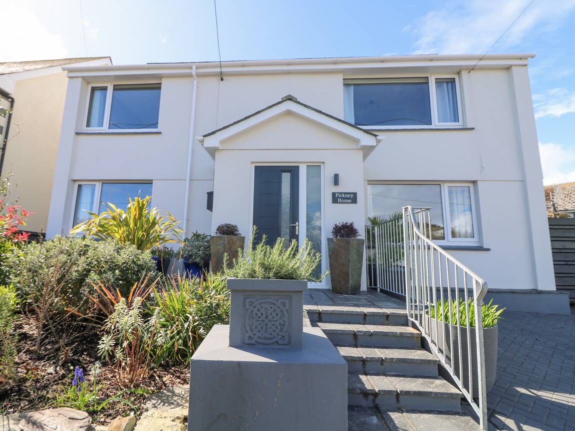 Cottage ∙ 4 Bedrooms ∙ 8 Guests - Polperro