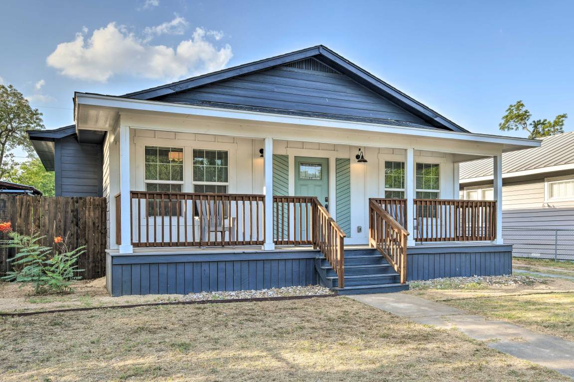 133 M² House ∙ 3 Bedrooms ∙ 8 Guests - Highland Hills - San Antonio