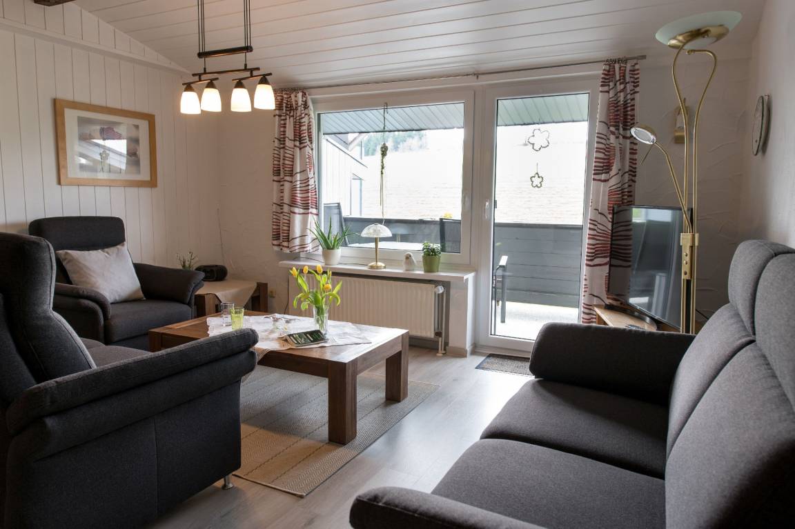 60 M² Apartment ∙ 2 Bedrooms ∙ 4 Guests - Altena