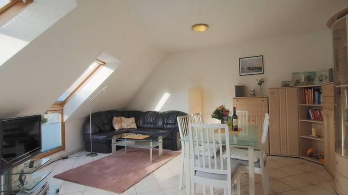 90 M² Apartment ∙ 2 Bedrooms ∙ 4 Guests - Rostock