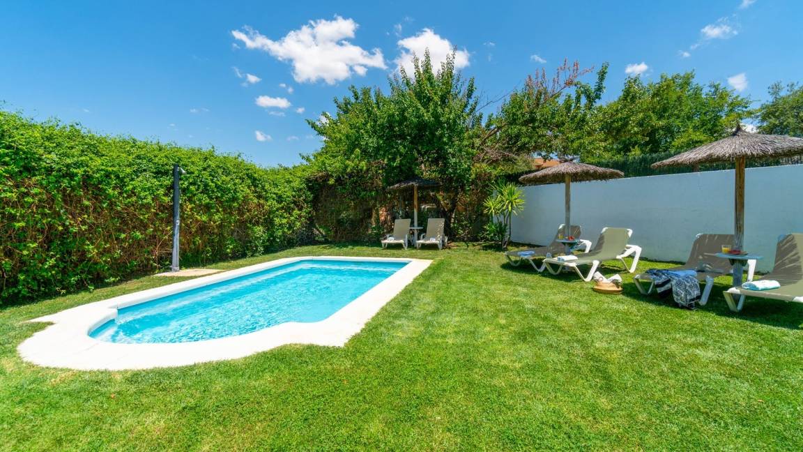 90 M² Casa ∙ 3 Habitaciones ∙ 6 Huéspedes - Setenil de las Bodegas