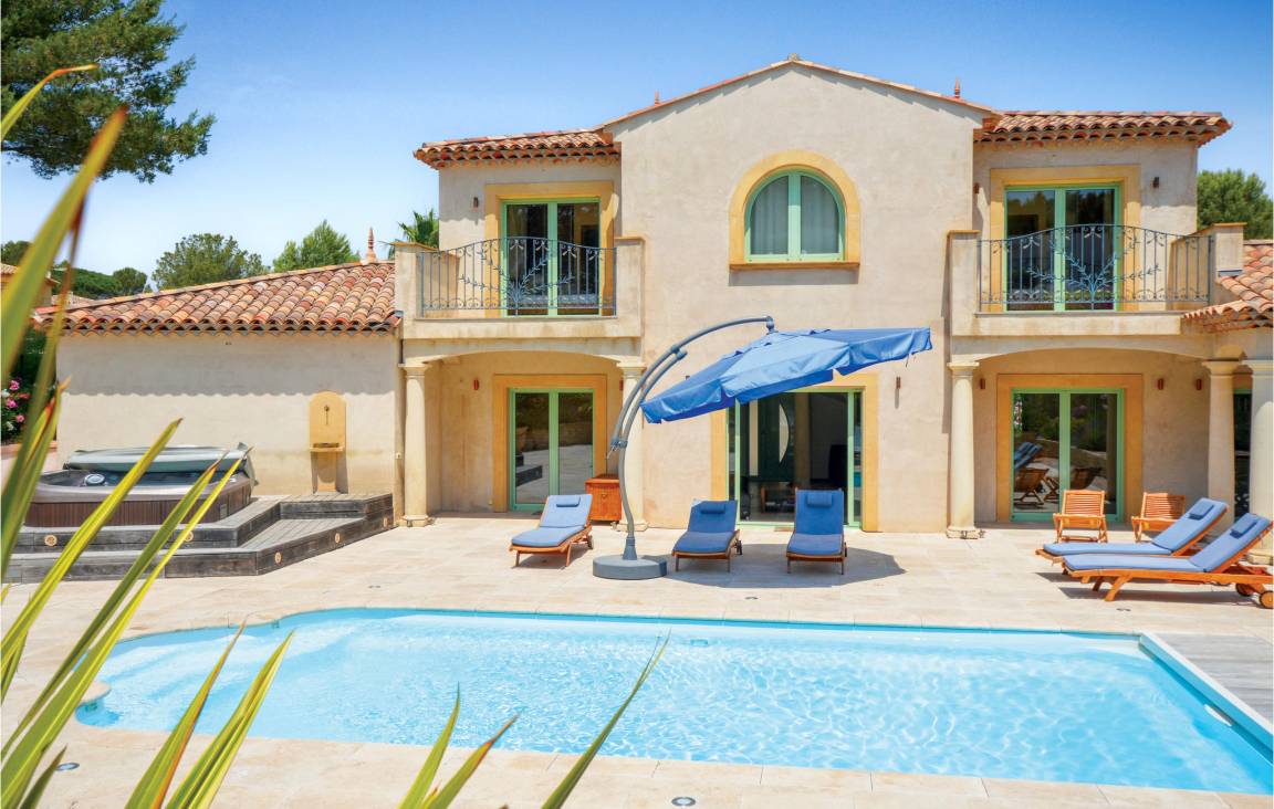 175 M² Casa ∙ 4 Camere Da Letto ∙ 8 Ospiti - Cap Estérel