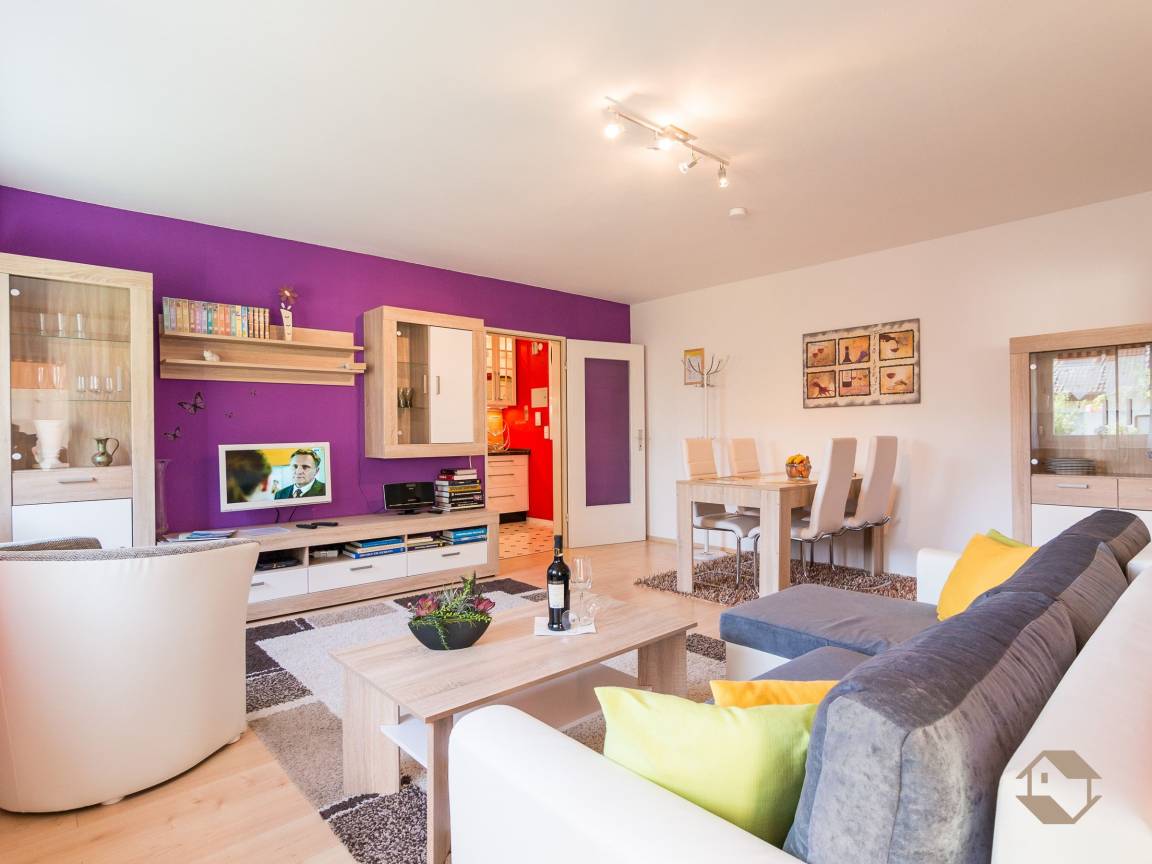 50 M² Ferienwohnung ∙ 1 Schlafzimmer ∙ 2 Gäste - Schömberg
