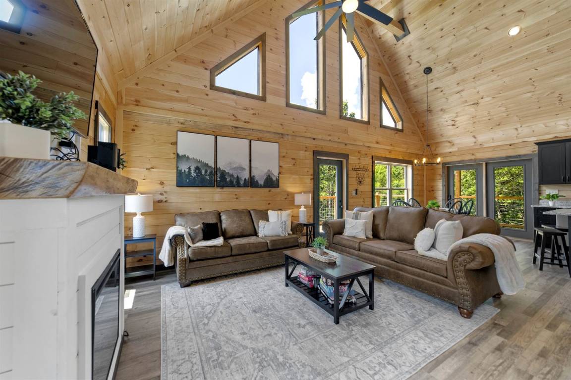 Casa ∙ 3 Habitaciones ∙ 12 Huéspedes - Sevierville, TN