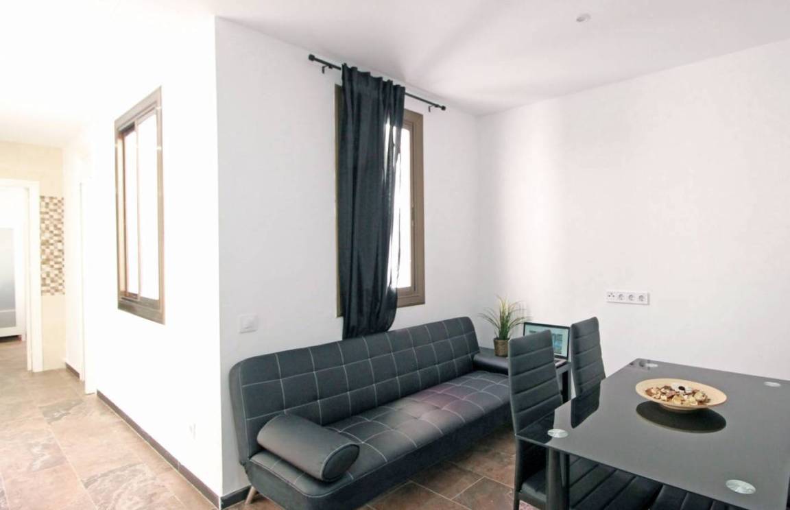 35 M² Apartamento ∙ 1 Habitación ∙ 2 Huéspedes - Barcelona