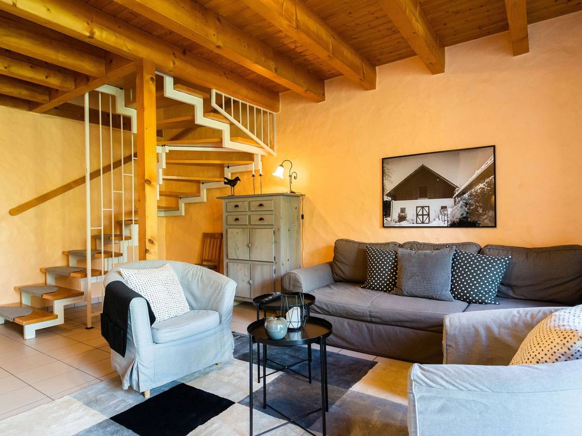 90 M² Ferienwohnung ∙ 3 Schlafzimmer ∙ 6 Gäste - Brilon