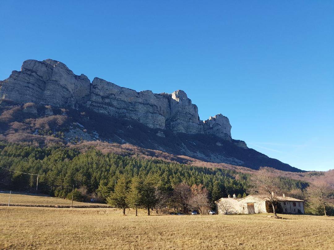 190 M² Gîte ∙ 6 Chambres ∙ 13 Personnes - Drôme