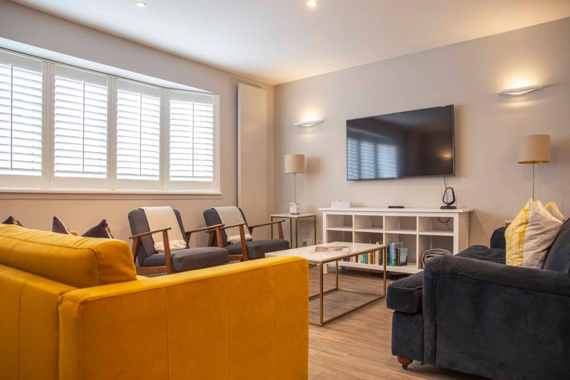 94 M² Apartment ∙ 2 Bedrooms ∙ 4 Guests - London