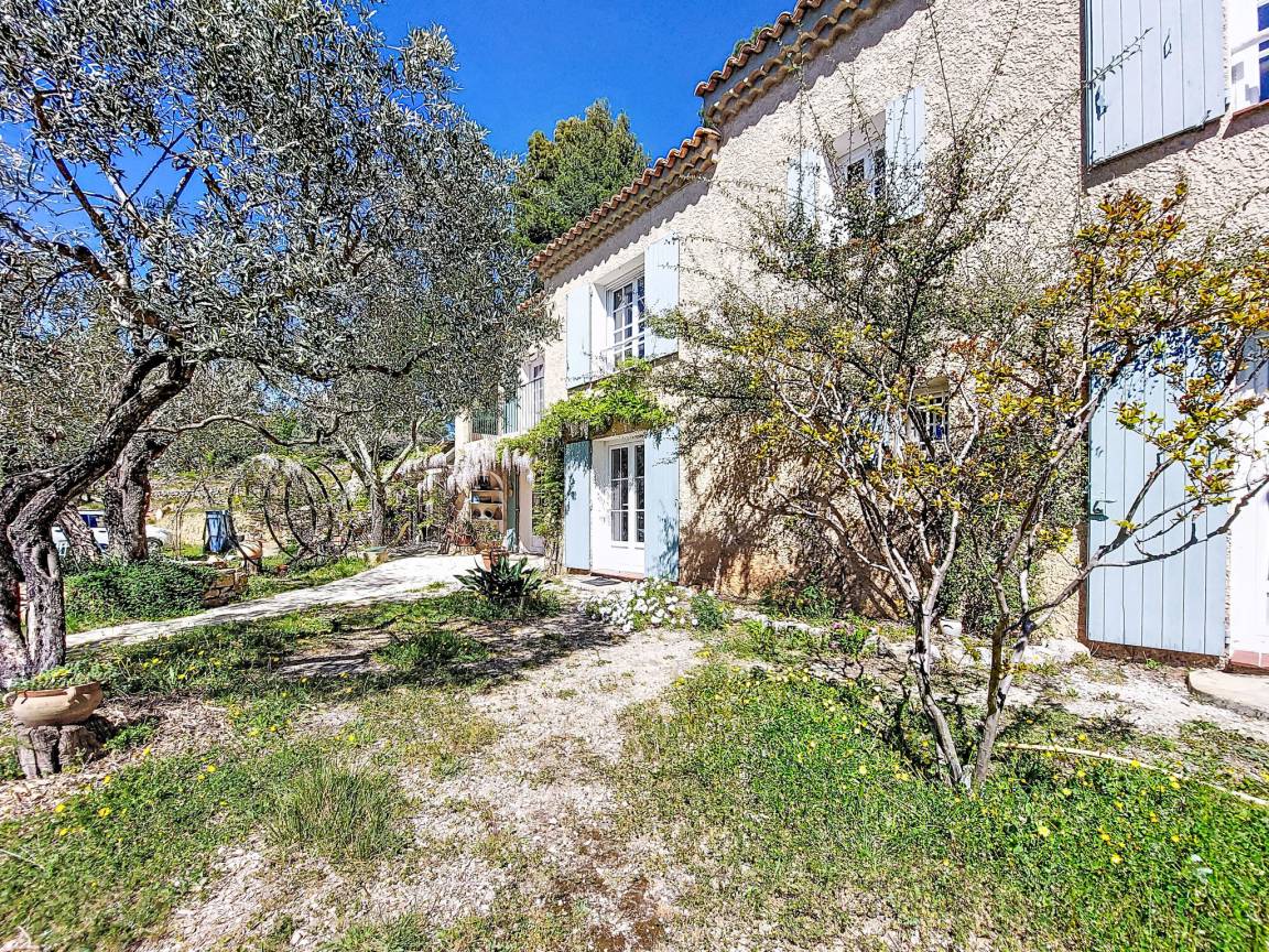150 M² Maison De Vacances ∙ 3 Chambres ∙ 6 Personnes - Le Beausset