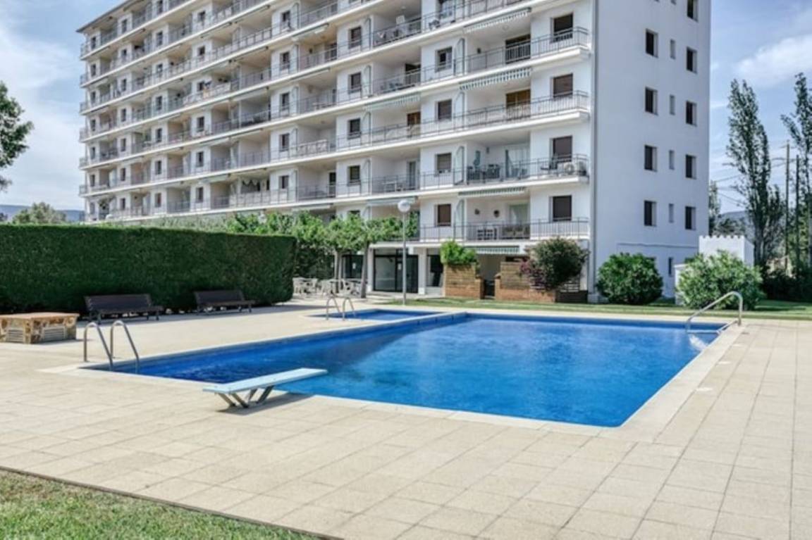 75 M² Appartement ∙ 2 Slaapkamers ∙ 4 Gasten - Calonge