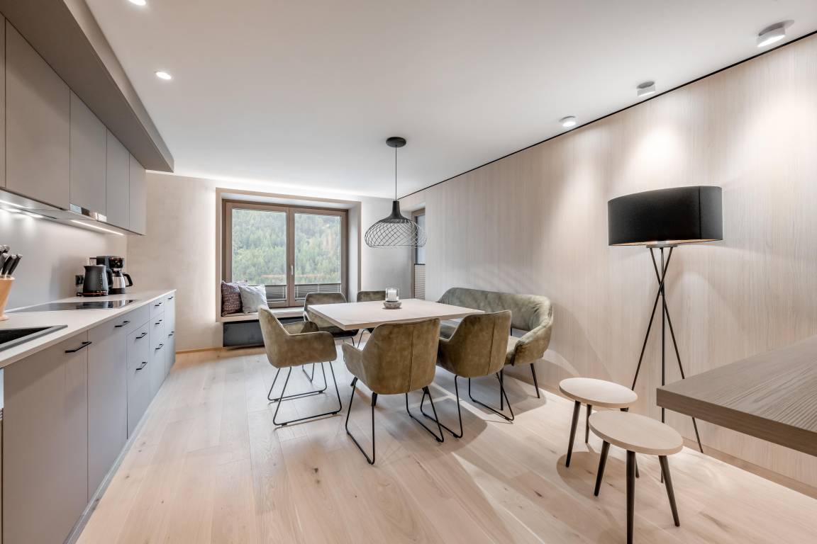 95 M² Ferienwohnung ∙ 3 Schlafzimmer ∙ 7 Gäste - Sölden
