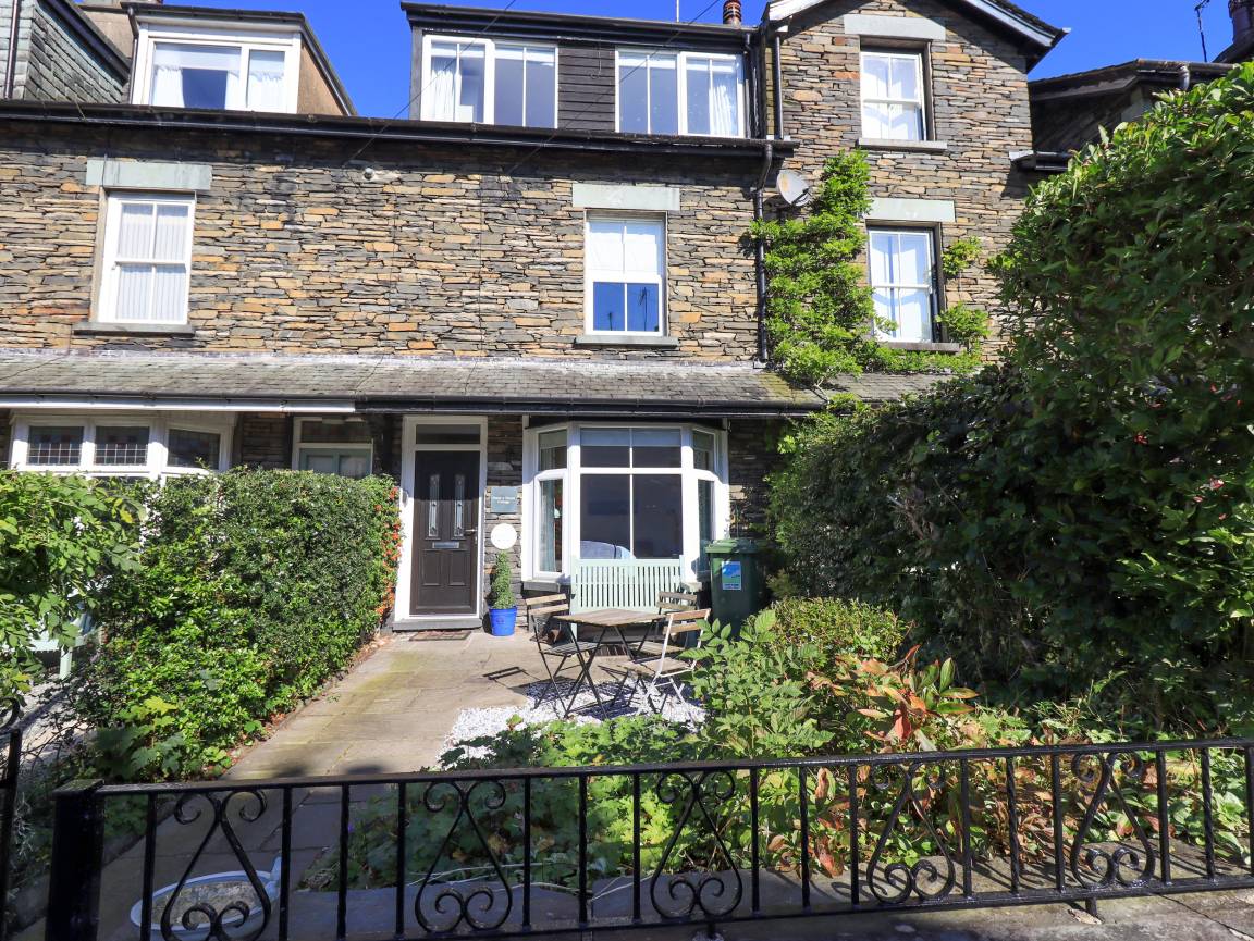 Cottage ∙ 4 Bedrooms ∙ 8 Guests - Ambleside
