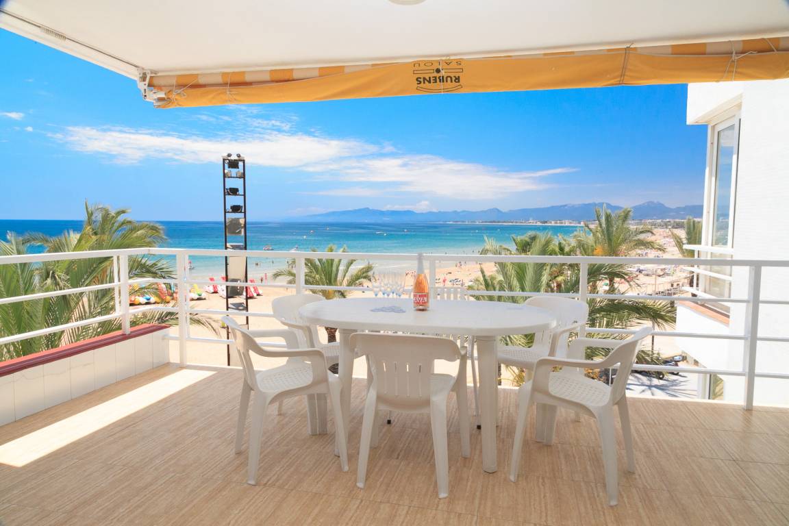 90 M² Apartament ∙ 3 Sypialnie ∙ 7 Gości - Salou