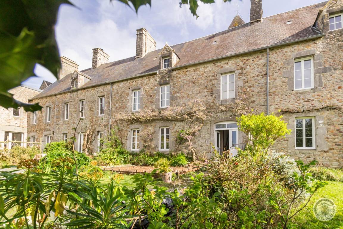 102 M² Gîte ∙ 2 Chambres ∙ 5 Personnes - Cotentin