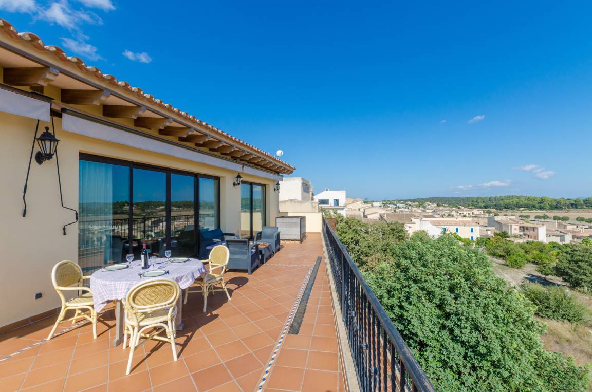 185 M² House ∙ 3 Bedrooms ∙ 6 Guests - Sineu