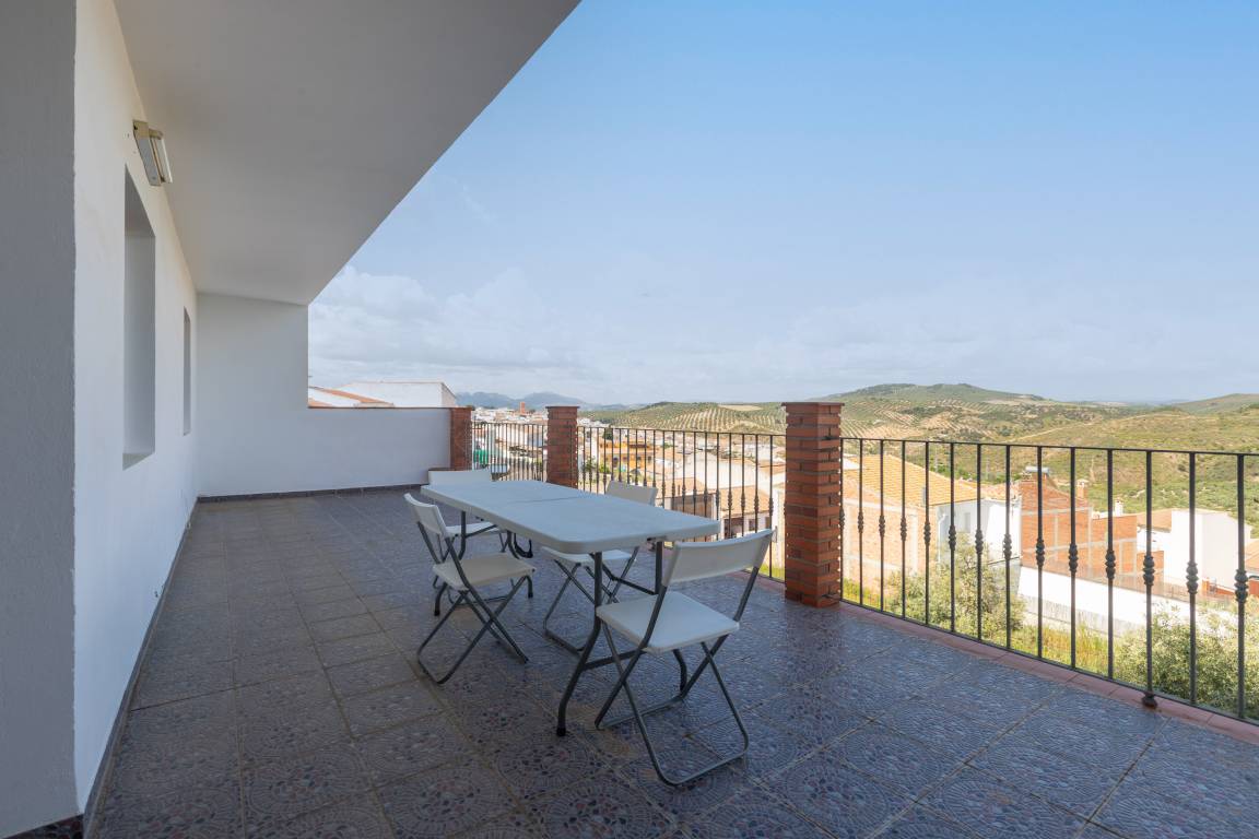 100 M² Appartement ∙ 2 Chambres ∙ 4 Personnes - Archidona