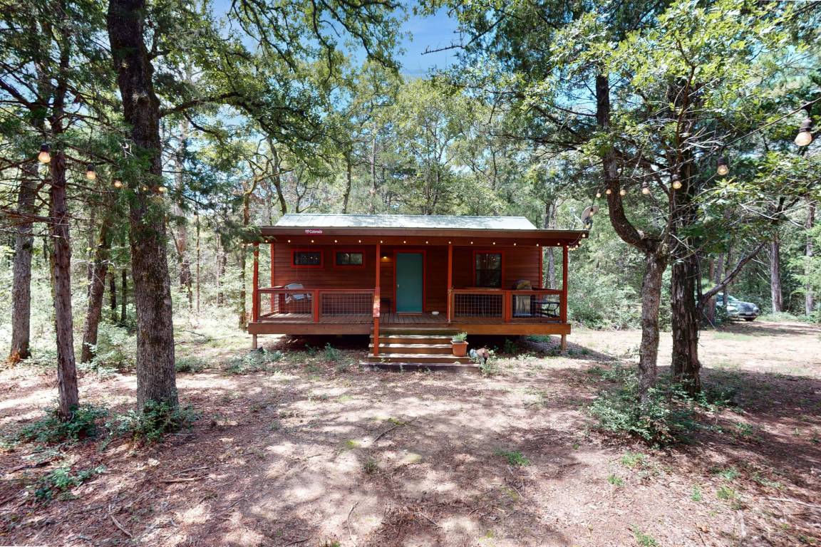 Casa ∙ 1 Habitación ∙ 5 Huéspedes - Bastrop, TX