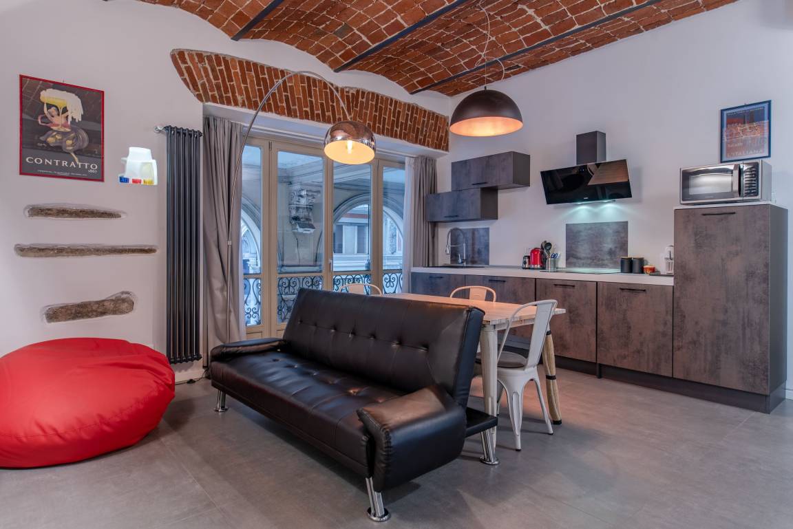 120 M² Apartamento ∙ 2 Quartos ∙ 5 Hóspedes - Turim