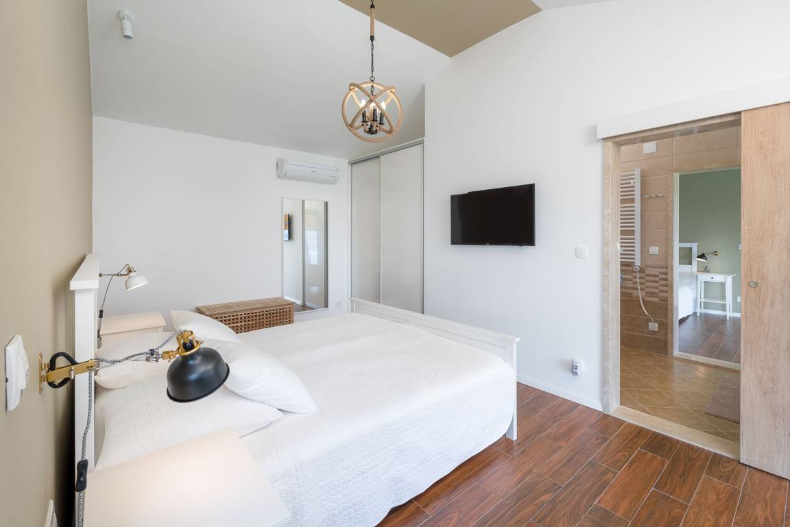 150 M² Villa ∙ 3 Schlafzimmer ∙ 6 Gäste - Bol