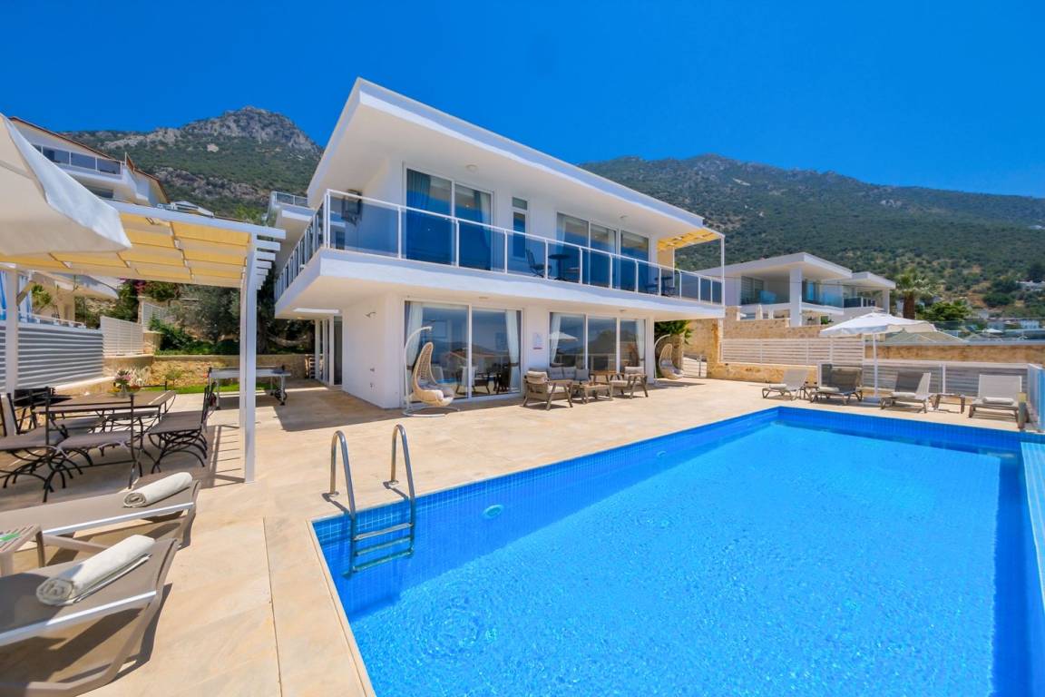 Villa ∙ 4 Bedrooms ∙ 8 Guests - Kalkan