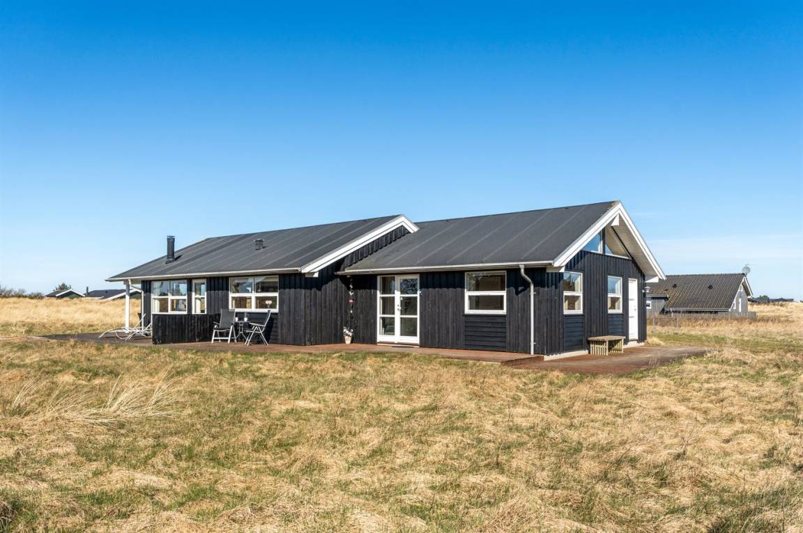120 M² House ∙ 4 Bedrooms ∙ 10 Guests - Hirtshals