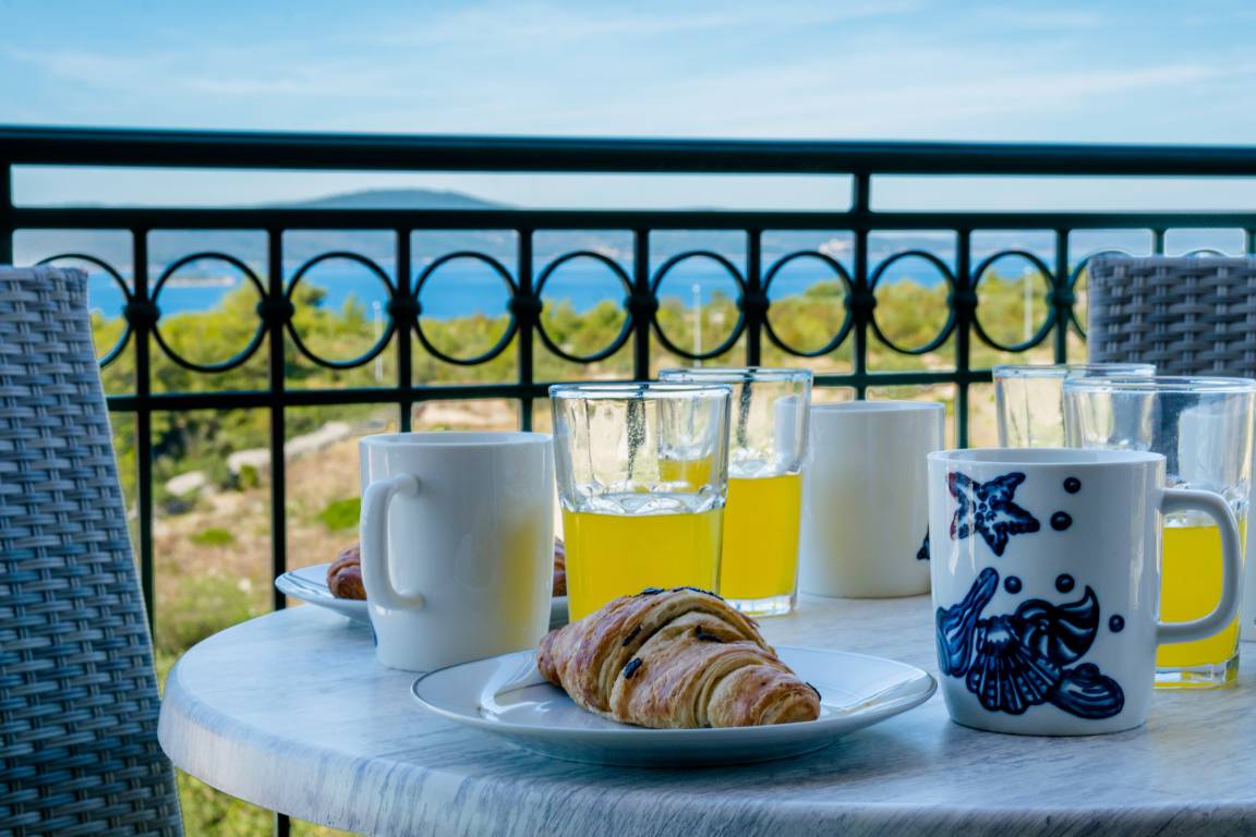 85 M² Apartamento ∙ 2 Habitaciones ∙ 6 Huéspedes - Brač