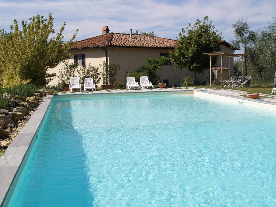 Farmhouse ∙ 2 Bedrooms ∙ 8 Guests - Florence