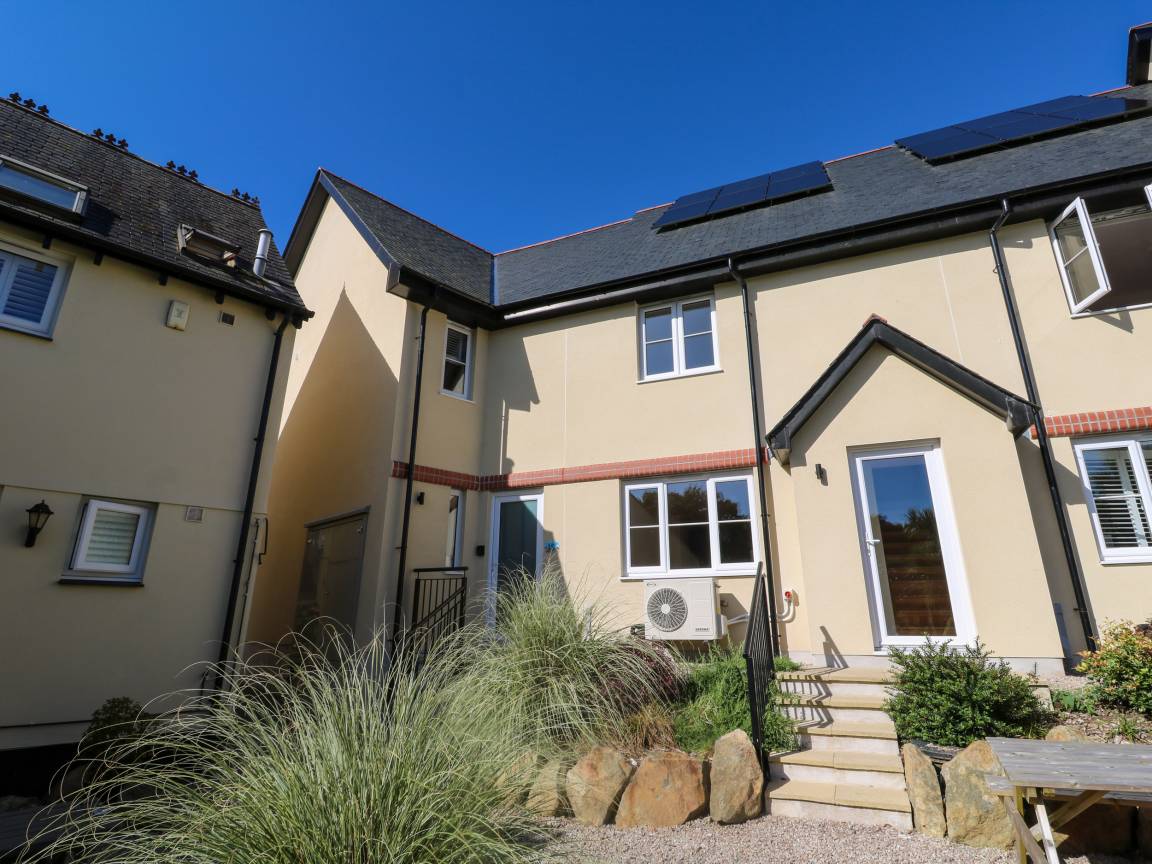 Cottage ∙ 2 Bedrooms ∙ 4 Guests - St Ives