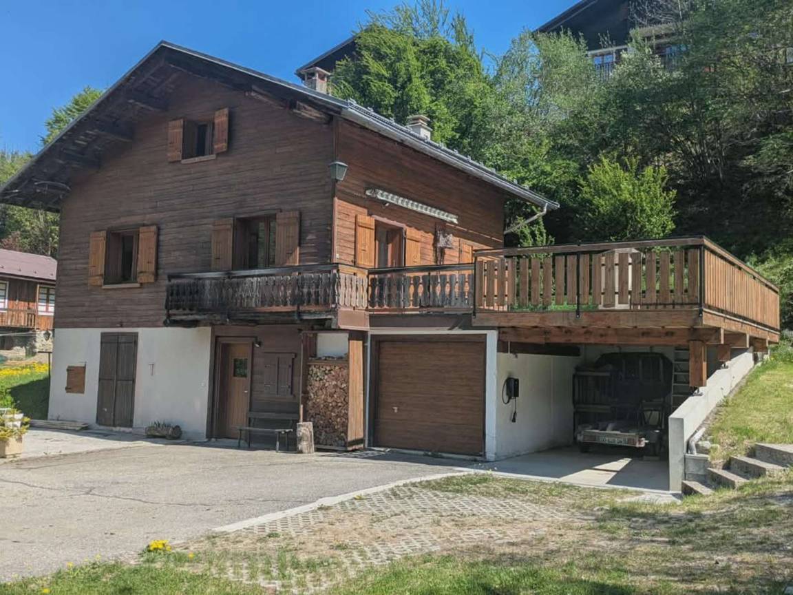 100 M² Chalet ∙ 4 Bedrooms ∙ 8 Guests - Beaufort